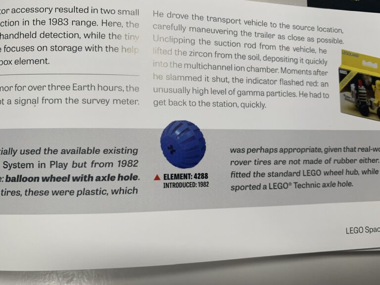Lego Classic Space collecting information - Vintage Man Stuff