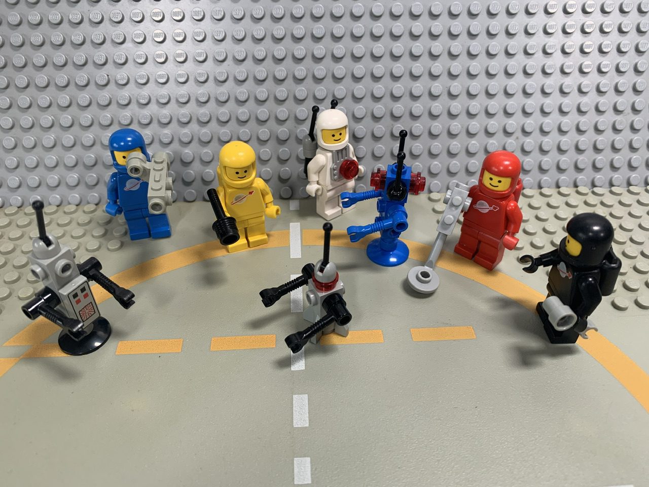 Lego Classic Space collecting information - Vintage Man Stuff